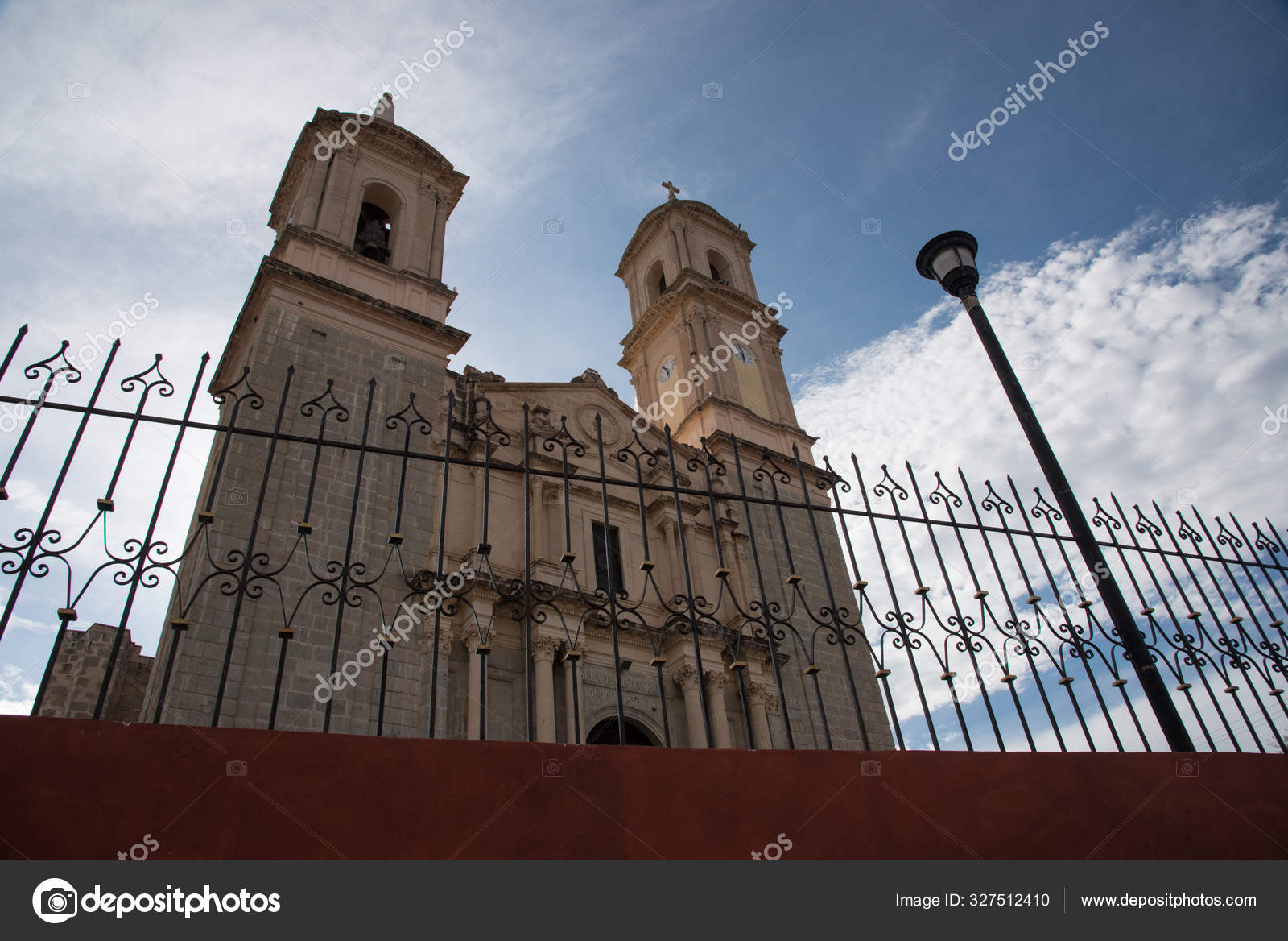 Soriano Basilica Colon Mexico Architectural Characteristics ...