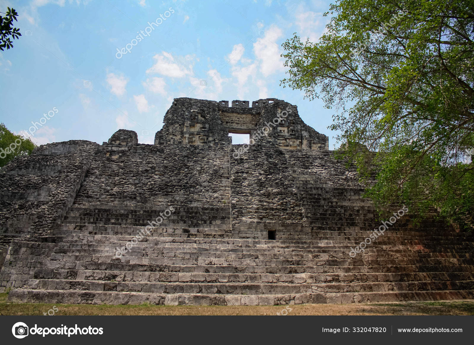 Structure Maya Pyramid Becan Ruins Mexico — Stock Photo ...