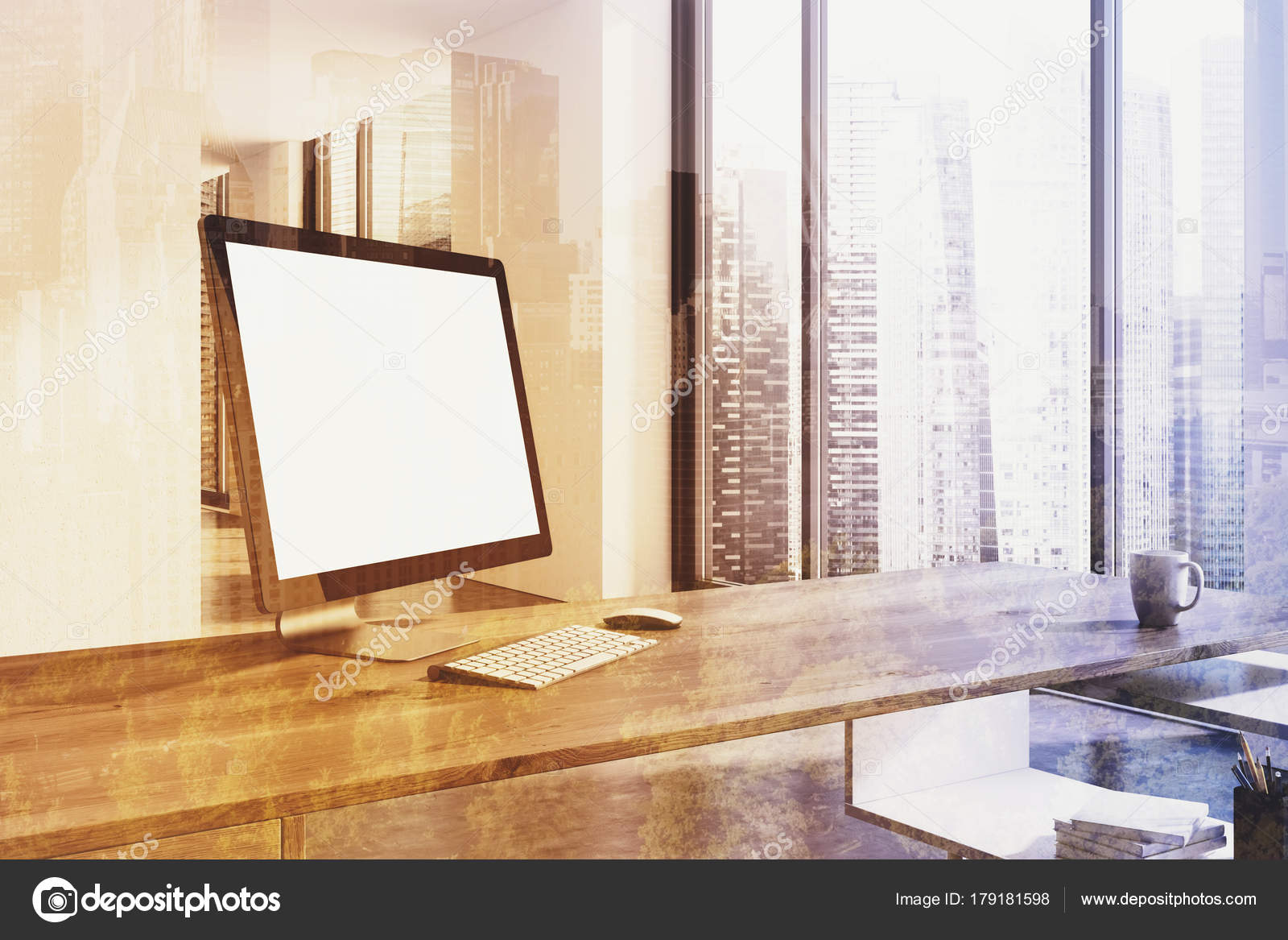 Dark Wood Desktop Screen