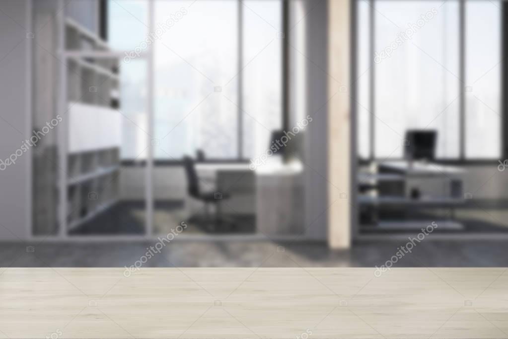 Desenfoque lateral de vestíbulo de oficina de espacio gris y madera 2024