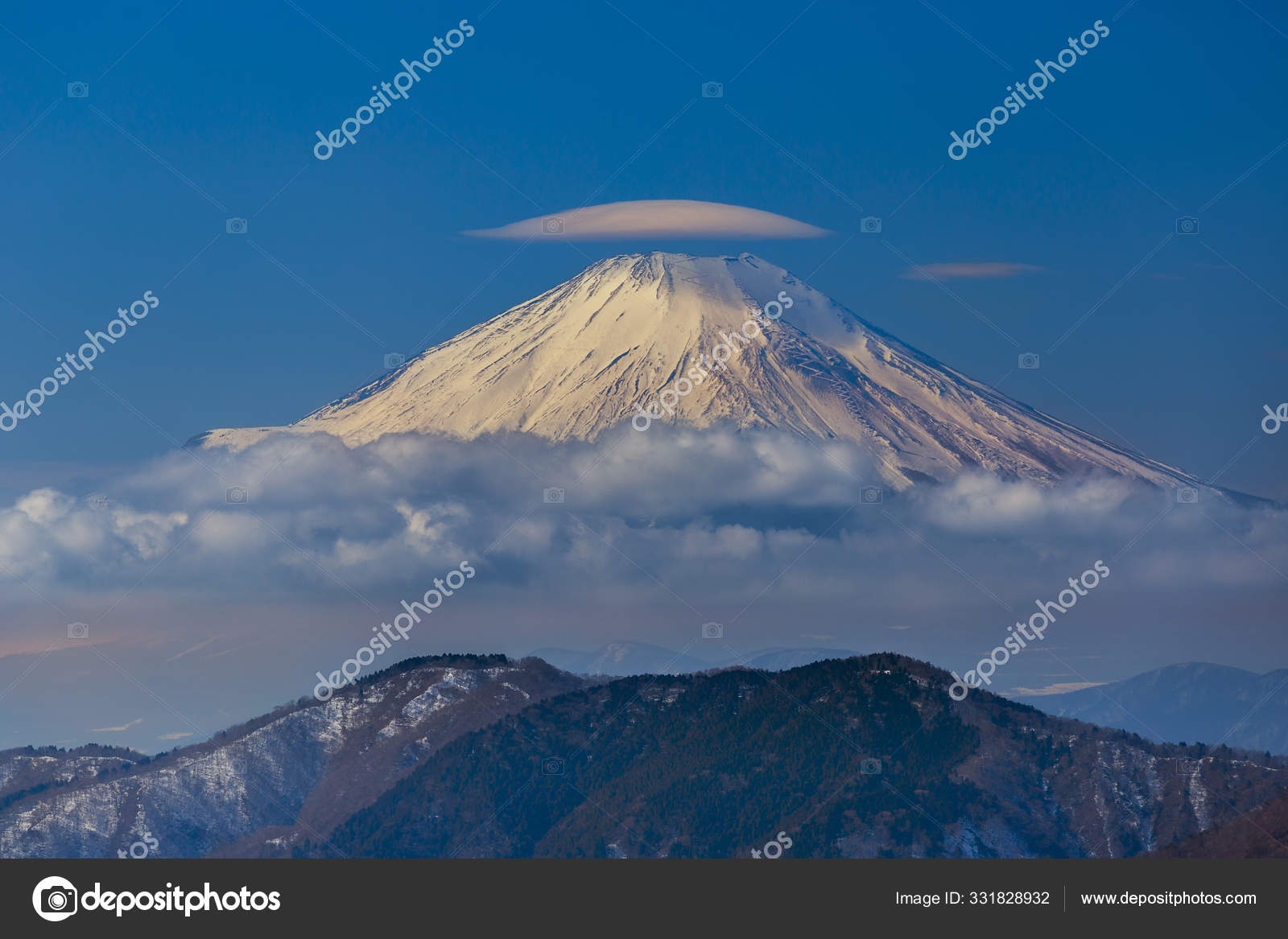 Altocumulus Lenticularis Fuji