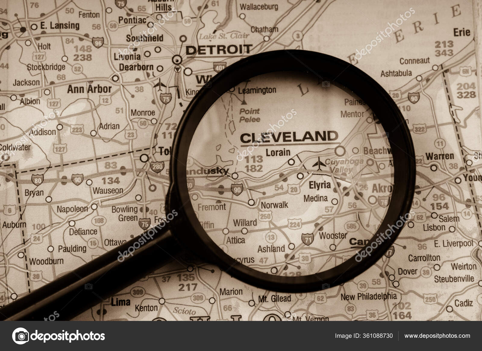 Cleveland Usa Map Background — Stock Photo © aallm #361088730
