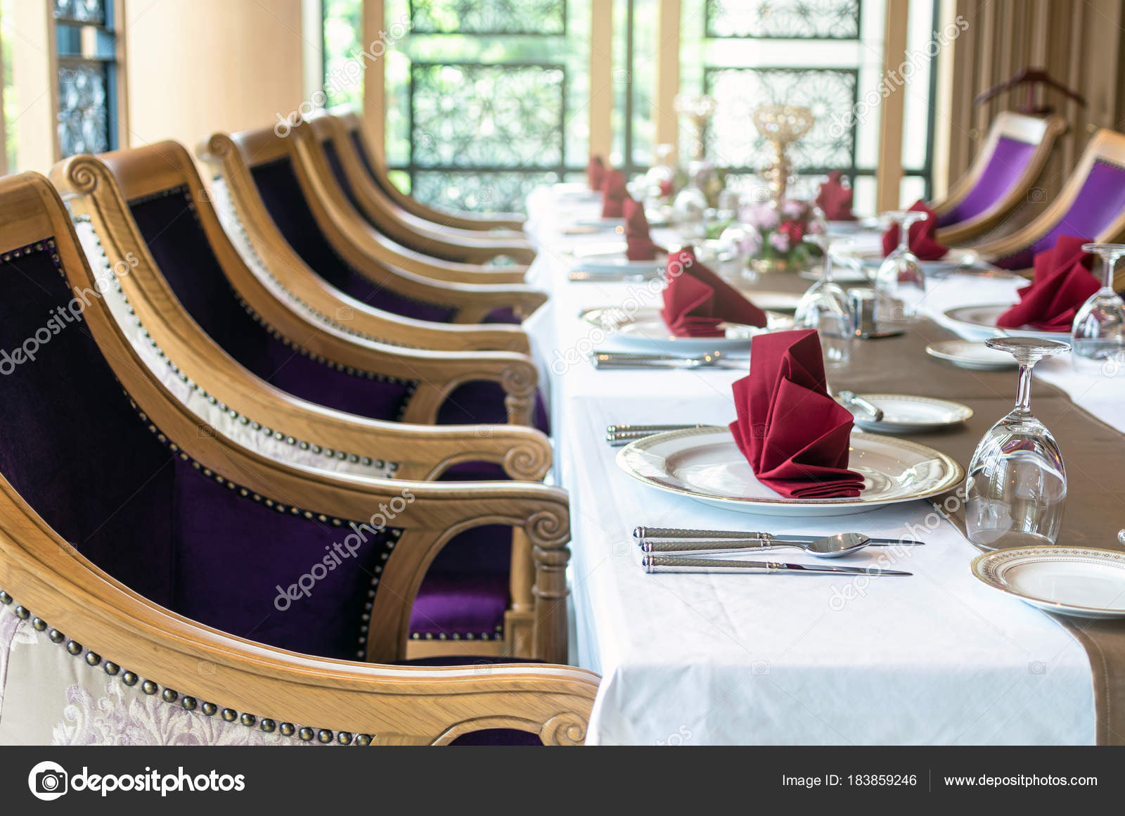 Luxury Restaurant Set Dishes Cutlery Napkins Stock Photo by ©Tzido ...