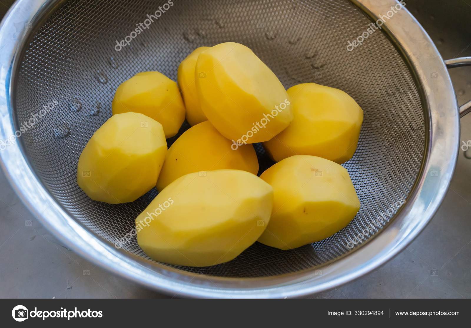 High Angle Shot Raw Peeled Potatoes Strainer Kitchen Sink — Stock Photo ...