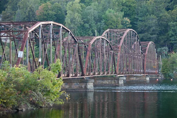 Redding bridge Stock Photos, Royalty Free Redding bridge Images ...