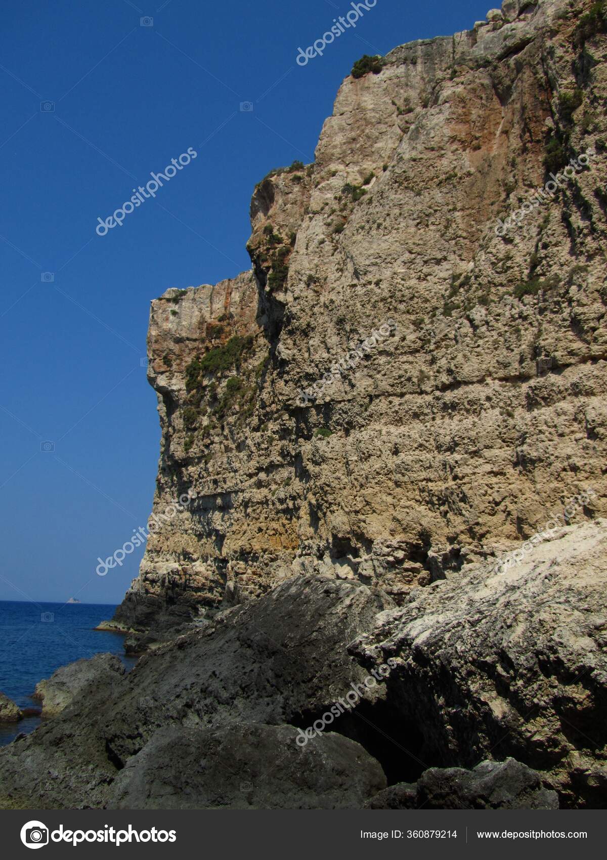 Vertical Shot Coralline Limestone Cliff Blue Sky Malta — Stock Photo ...