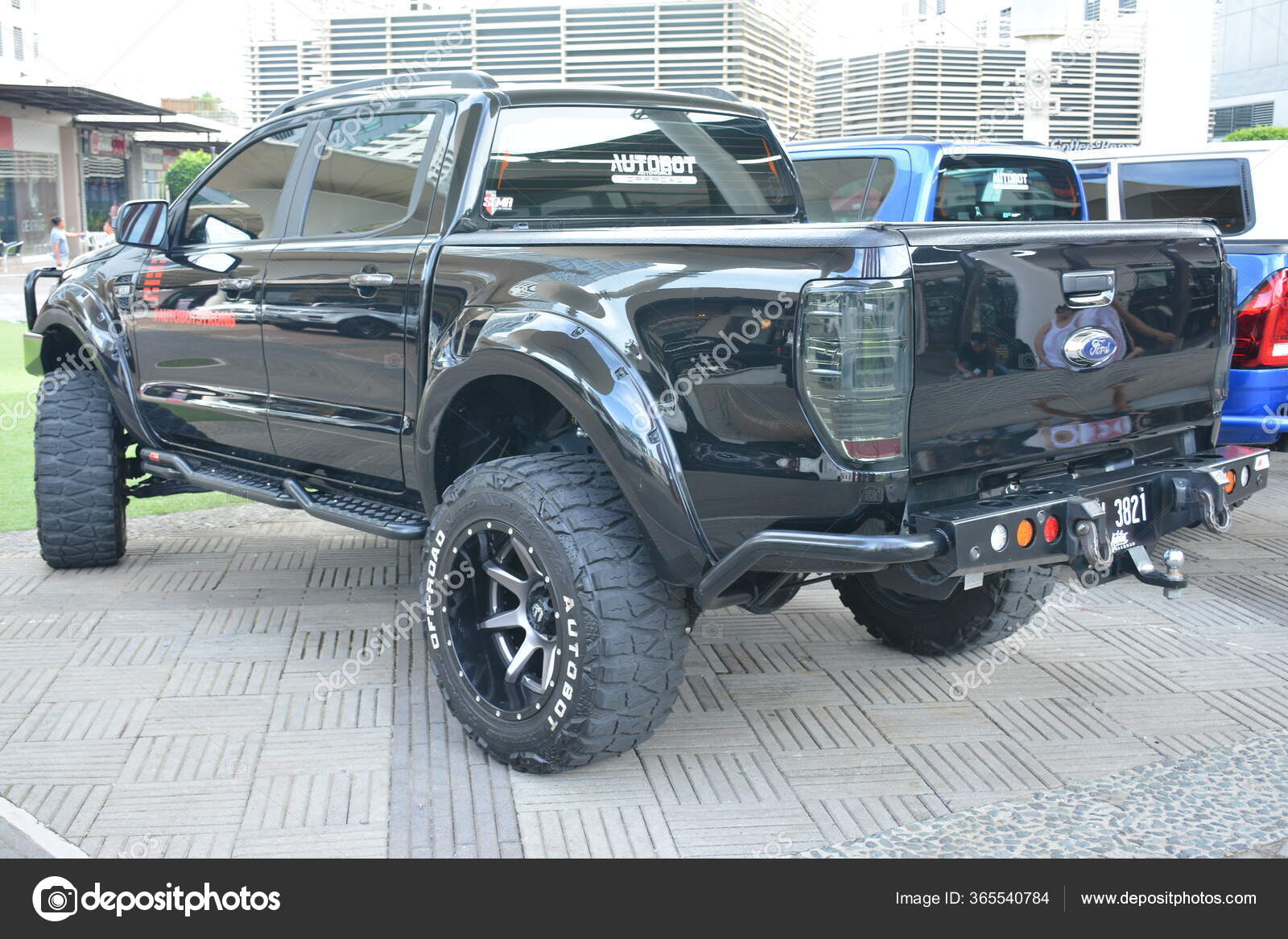 Quezon City June Ford Ranger Pick Sportline Magazine Auto Show — Stock ...