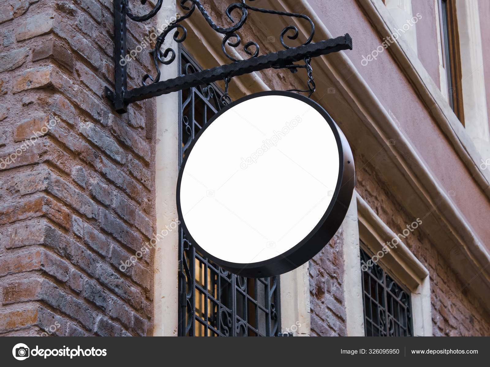 Signboard mockup and template empty frame for logo or text on exterior ...