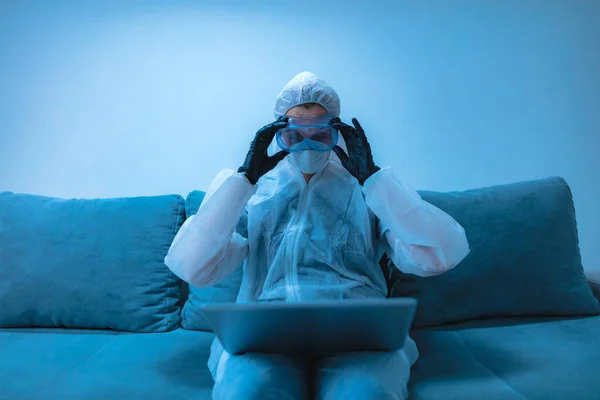 Self Isolation Working Home Prevention Hysteria Fear Viruses Diseases ...