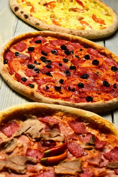 Different pizza set for menu. Pizza circles with pepperoni, tomatoes ...