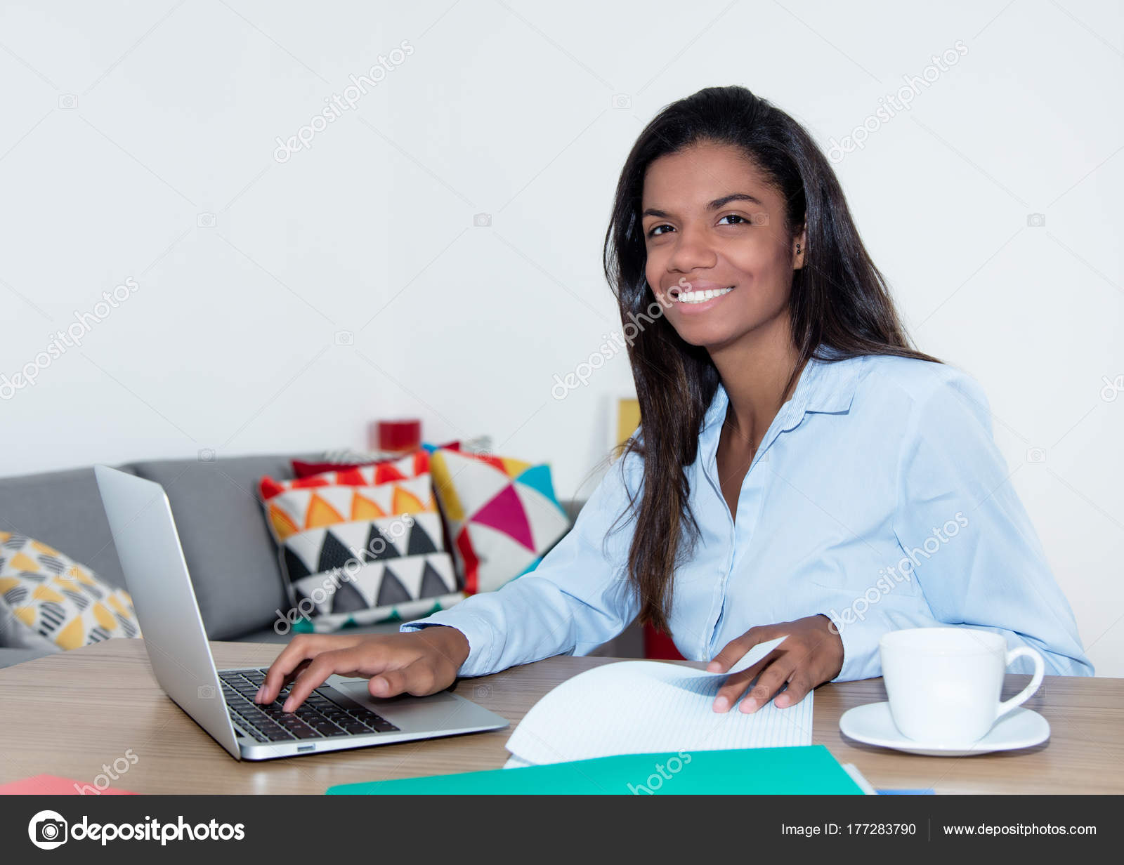 Beautiful female freelancer working at home with laptop — Stock Photo ...