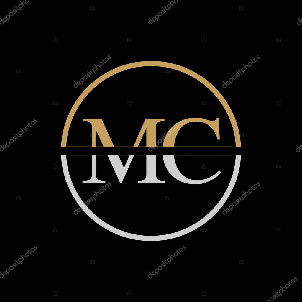 Inicial MC carta Logo Design vector Plantilla. Oro y Plata Letra MC ...