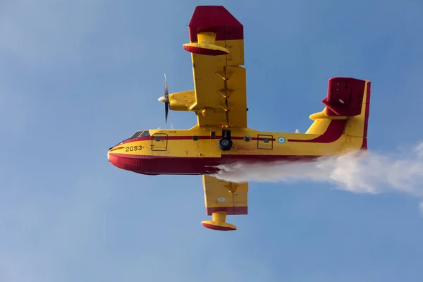Firefighting plane Stock Photos, Royalty Free Firefighting plane Images ...