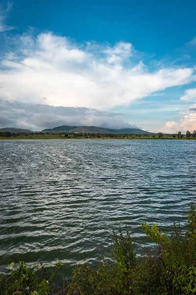 Lago mburo Stock Photos, Royalty Free Lago mburo Images | Depositphotos