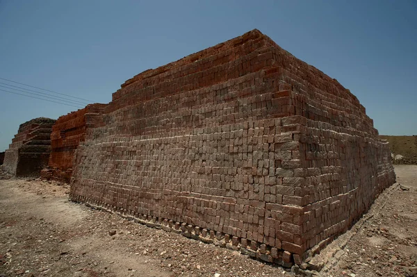 Mud brick pyramid Stock Photos, Royalty Free Mud brick pyramid Images ...