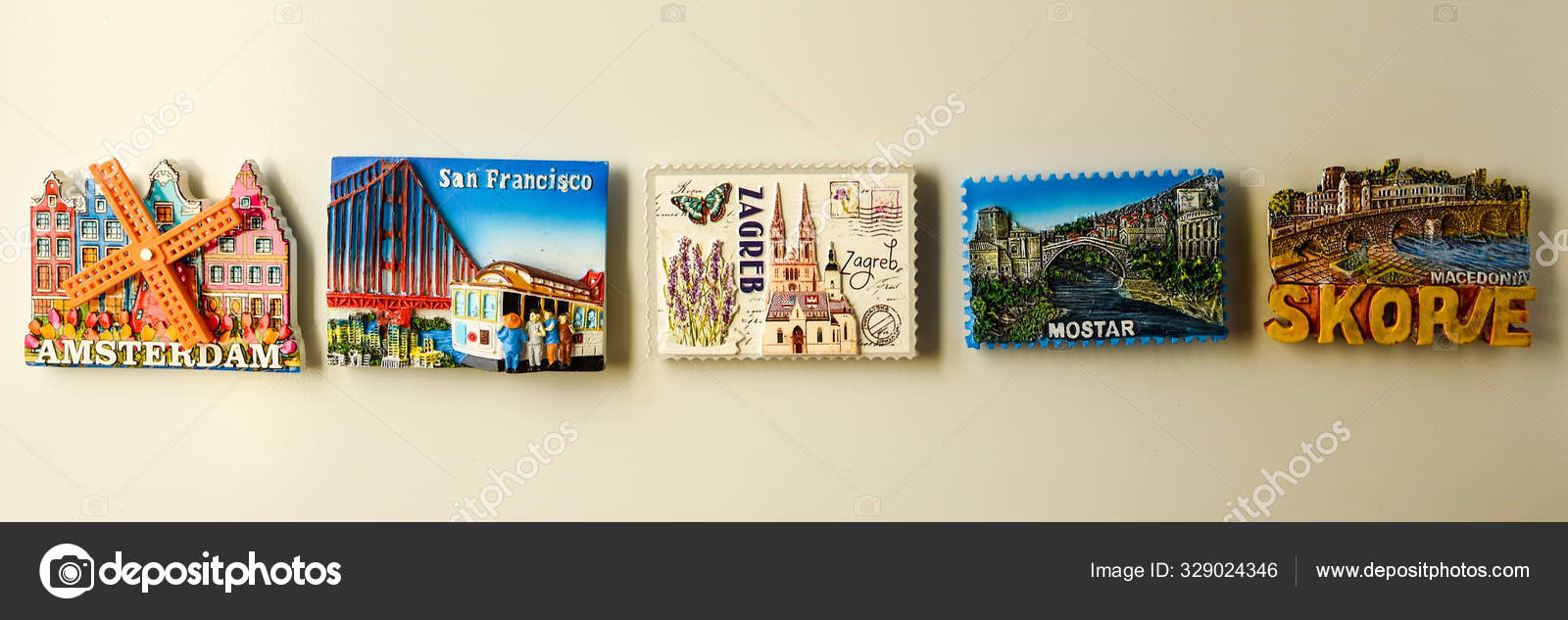 Banner Magnets on refrigerator from travelling - stock photo — Stock ...