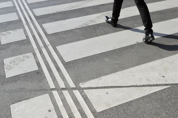 Legs crossing street Stock Photos, Royalty Free Legs crossing street ...