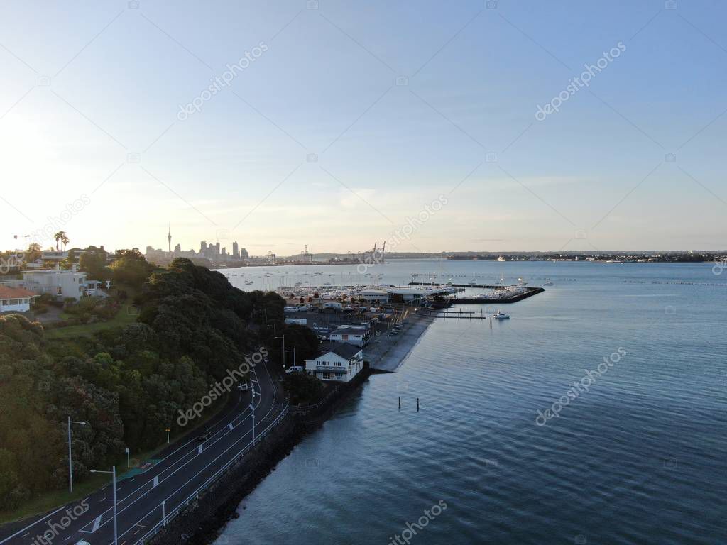 Viaduct Harbour, Auckland / Nueva Zelanda - 29 de diciembre de 2019: The Judges Bay, Okahu Bay y ...