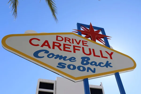 Back soon sign Stock Photos, Royalty Free Back soon sign Images ...