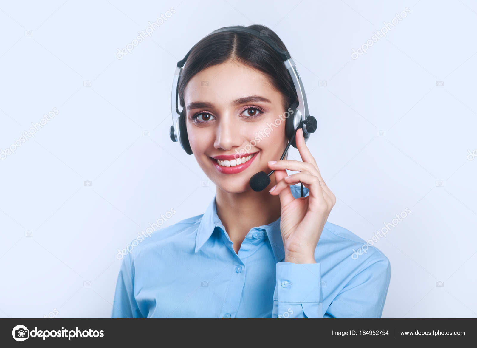 Woman customer service worker, call center smiling operator with phone headset — Stock Photo ...
