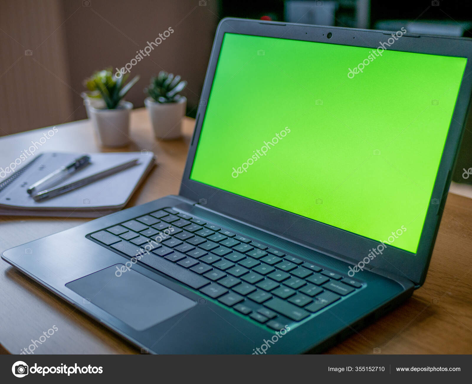 Home Office Work Remote Desktop Greenscreen Chroma Background Laptop ...