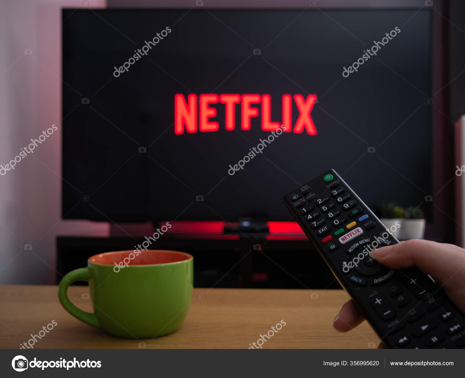 March 2020 Television Netflix Logo Screen Remote Control Home — Stock ...