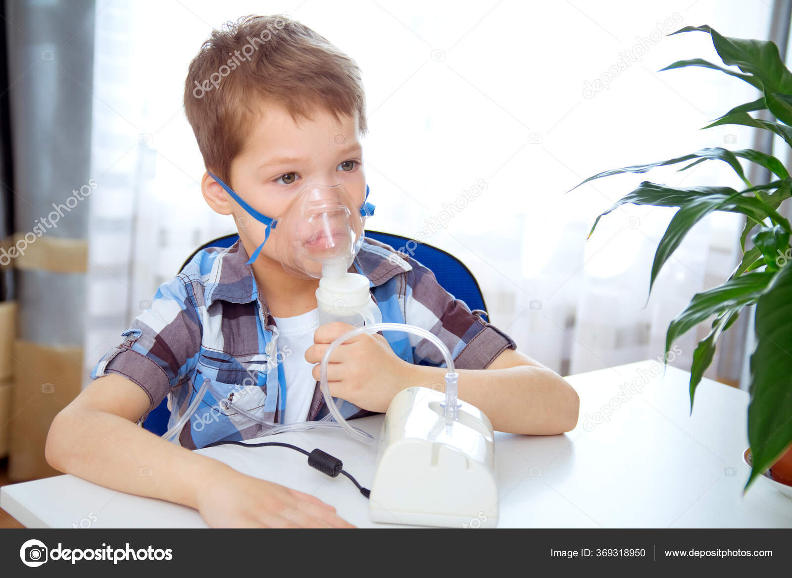 Little Boy Making Inhalation Nebulizer Treatment Bronchitis Pneumonia ...