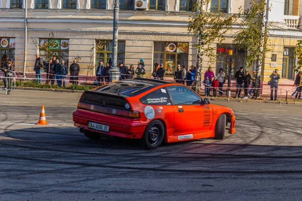 Mobil ras fotos de stock, imágenes de Mobil ras sin royalties ...
