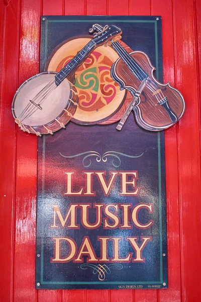 Live Entertainment Sign