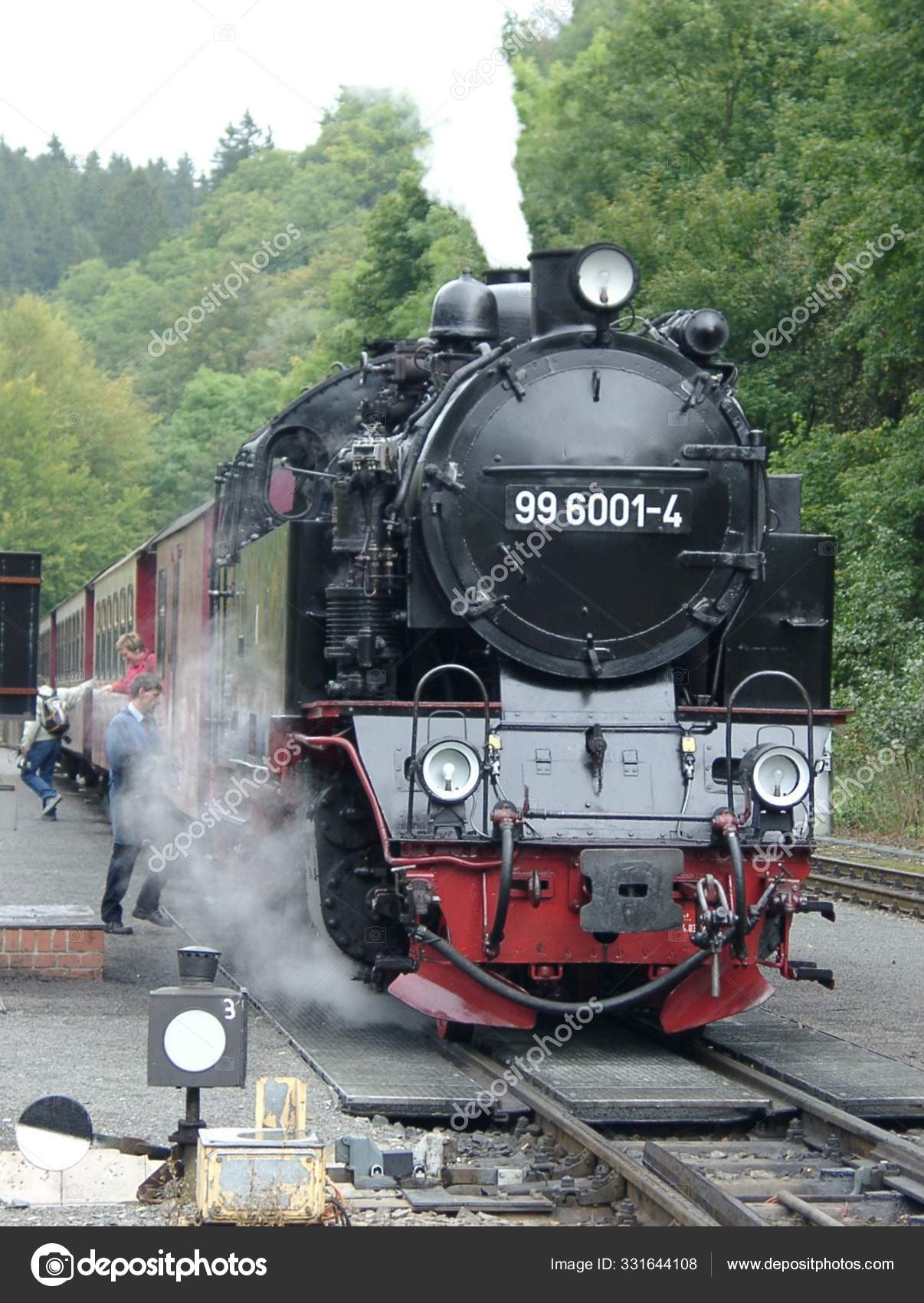 Train Harz Narrow Gauge Railway Runs Hsb Alexisbad Station One — Stock ...