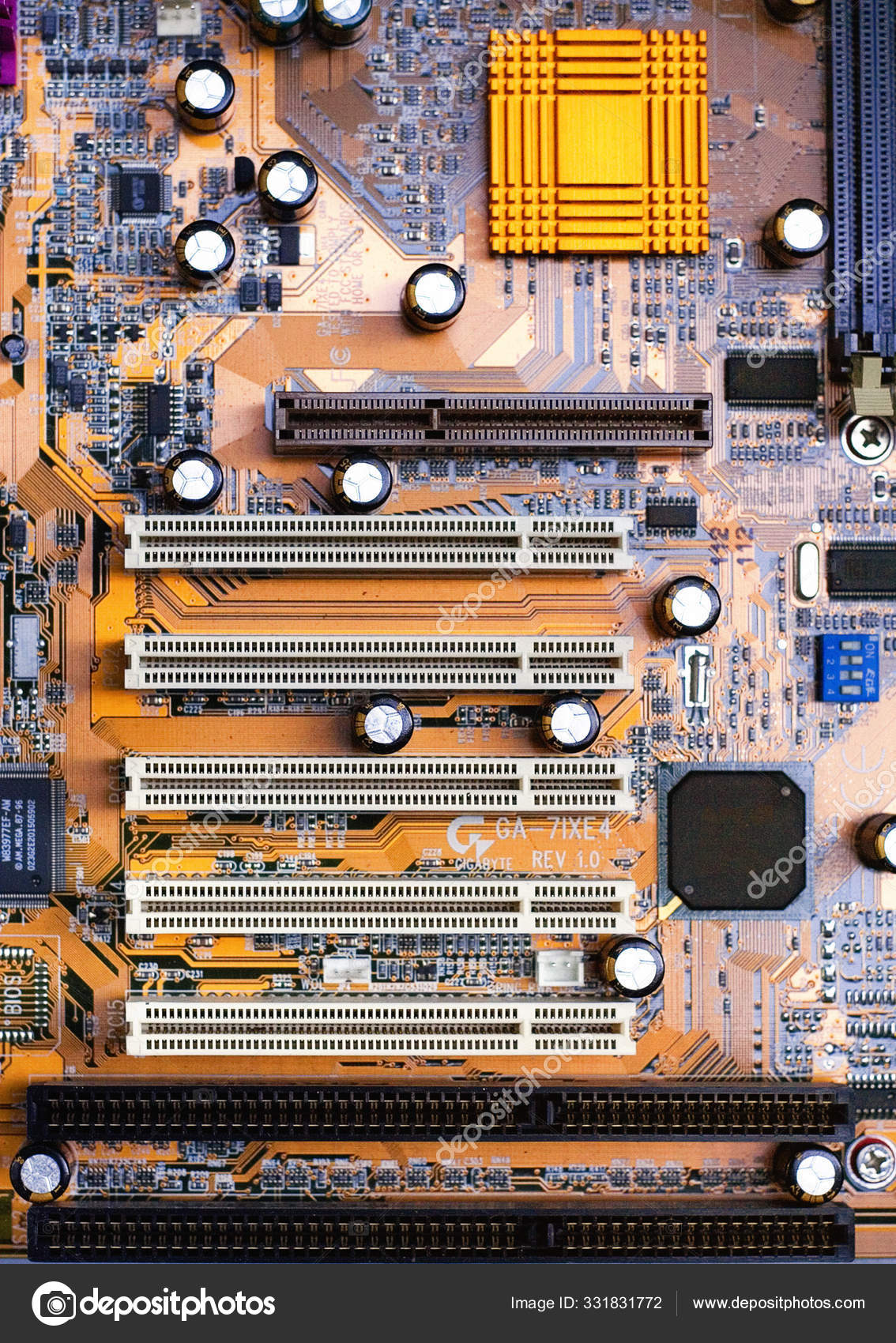 Microcircuitos Informáticos Fondo Electrónico: fotografía de stock ...