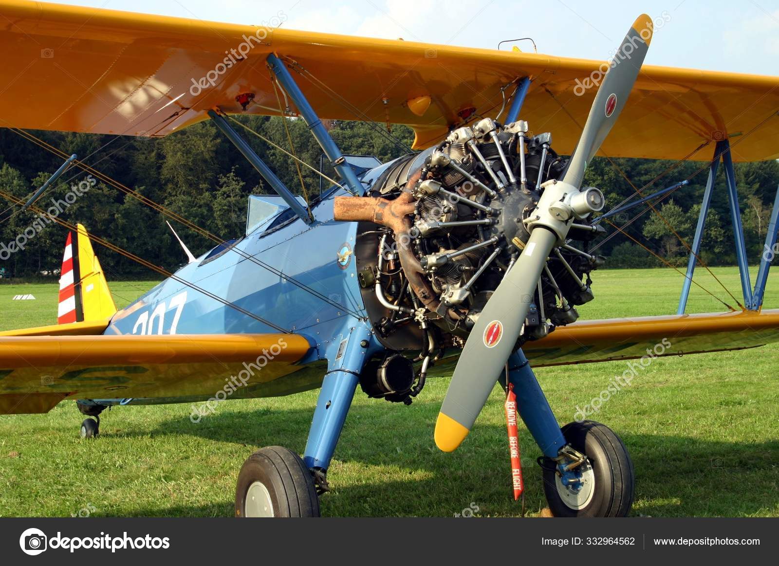 Propeller Old Military Jet Engine — Stock Editorial Photo ...