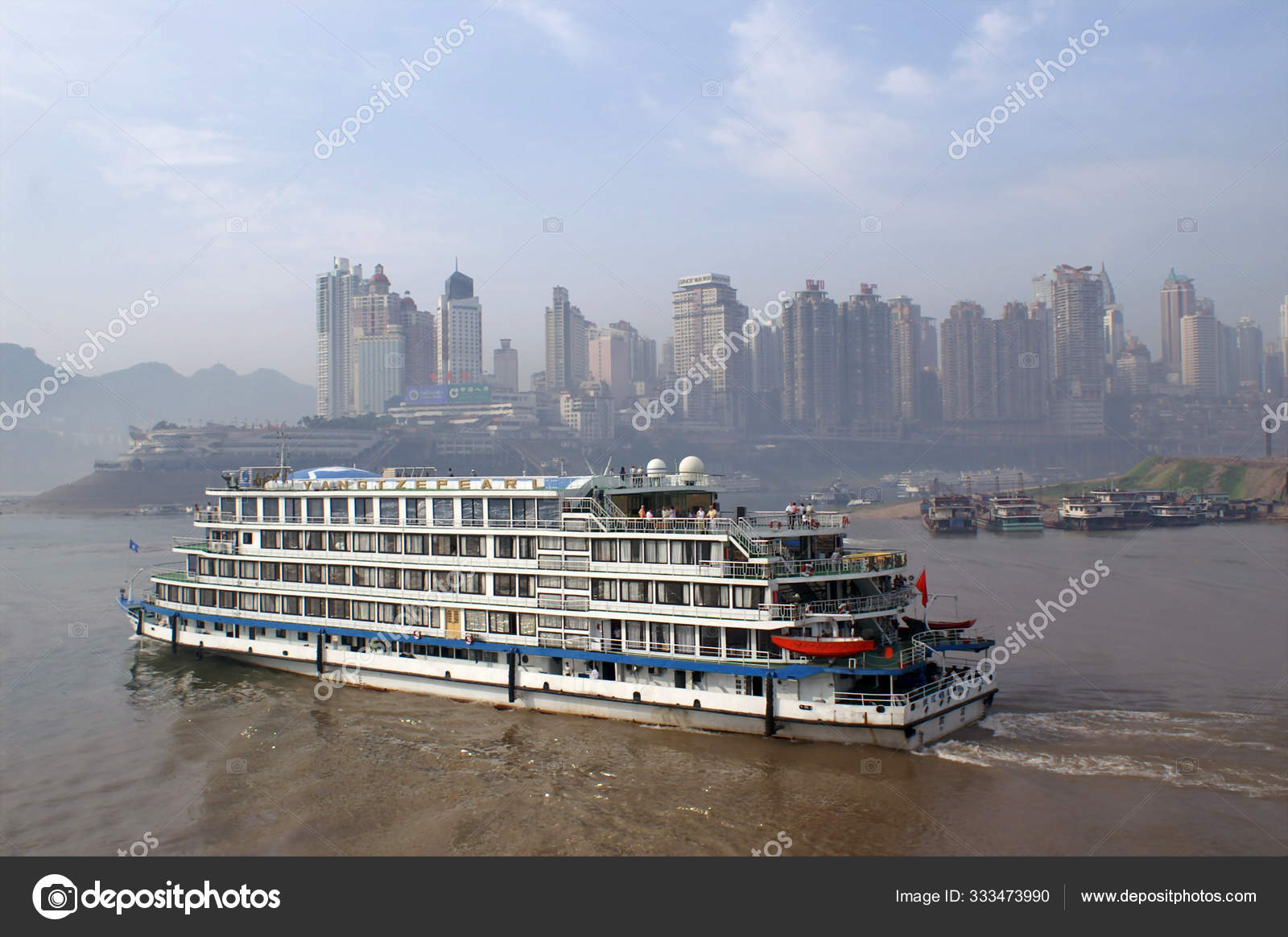 Chongqing Ships Arrive Ships Stock Photo by ©PantherMediaSeller 333473990