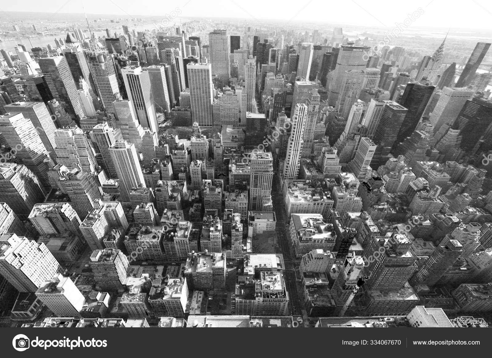 Scenic View City Buildings — Stock Photo © PantherMediaSeller #334067670