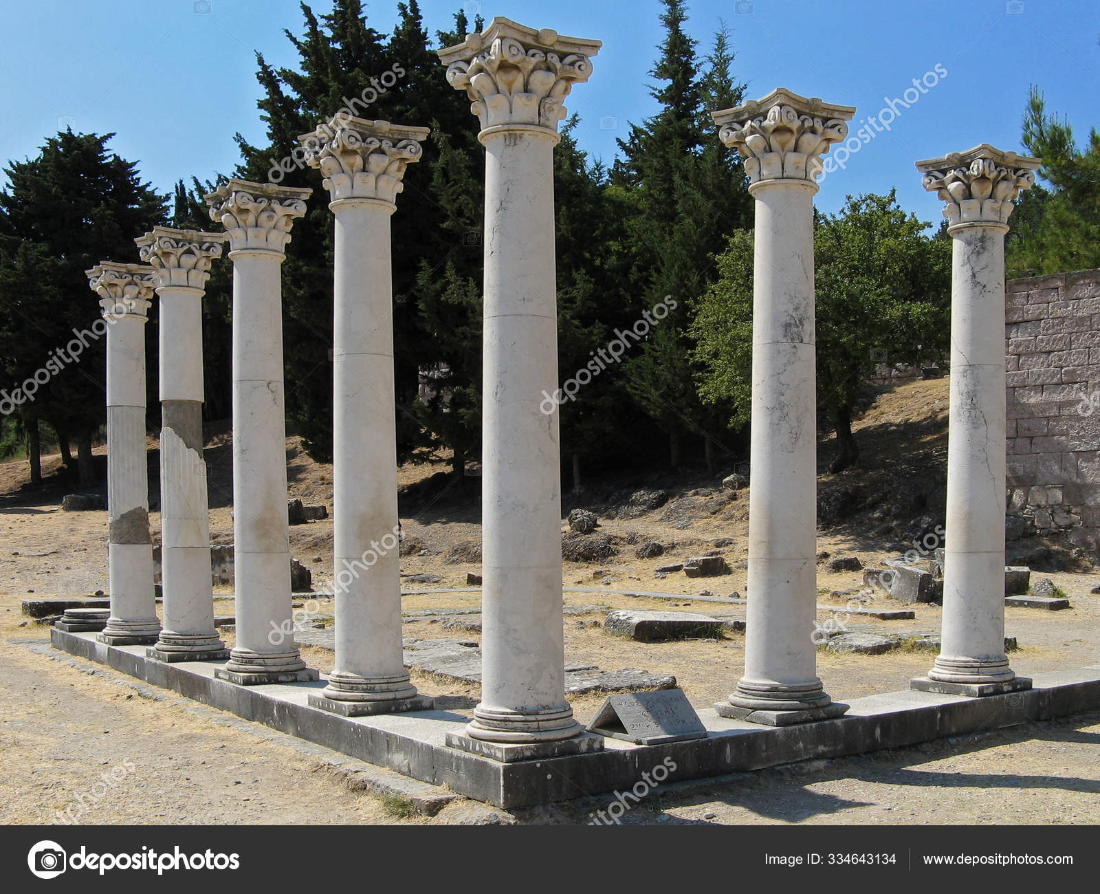 Ancient Greek Temple Athens Greece — Stock Photo © PantherMediaSeller ...