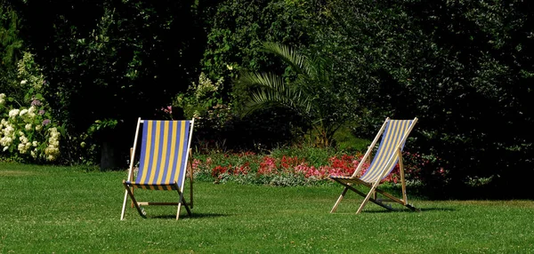 Jardin transat Stock Photos, Royalty Free Jardin transat Images ...