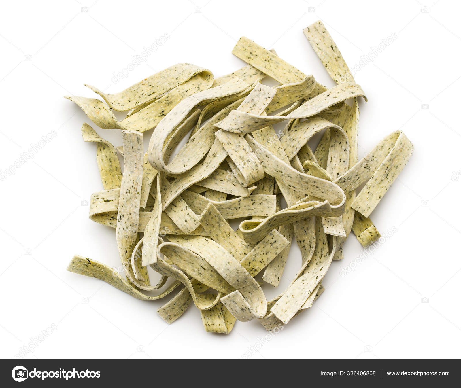 Pasta Italiana Cruda Fideos Secos Con Espinacas Aisladas Sobre Fondo ...