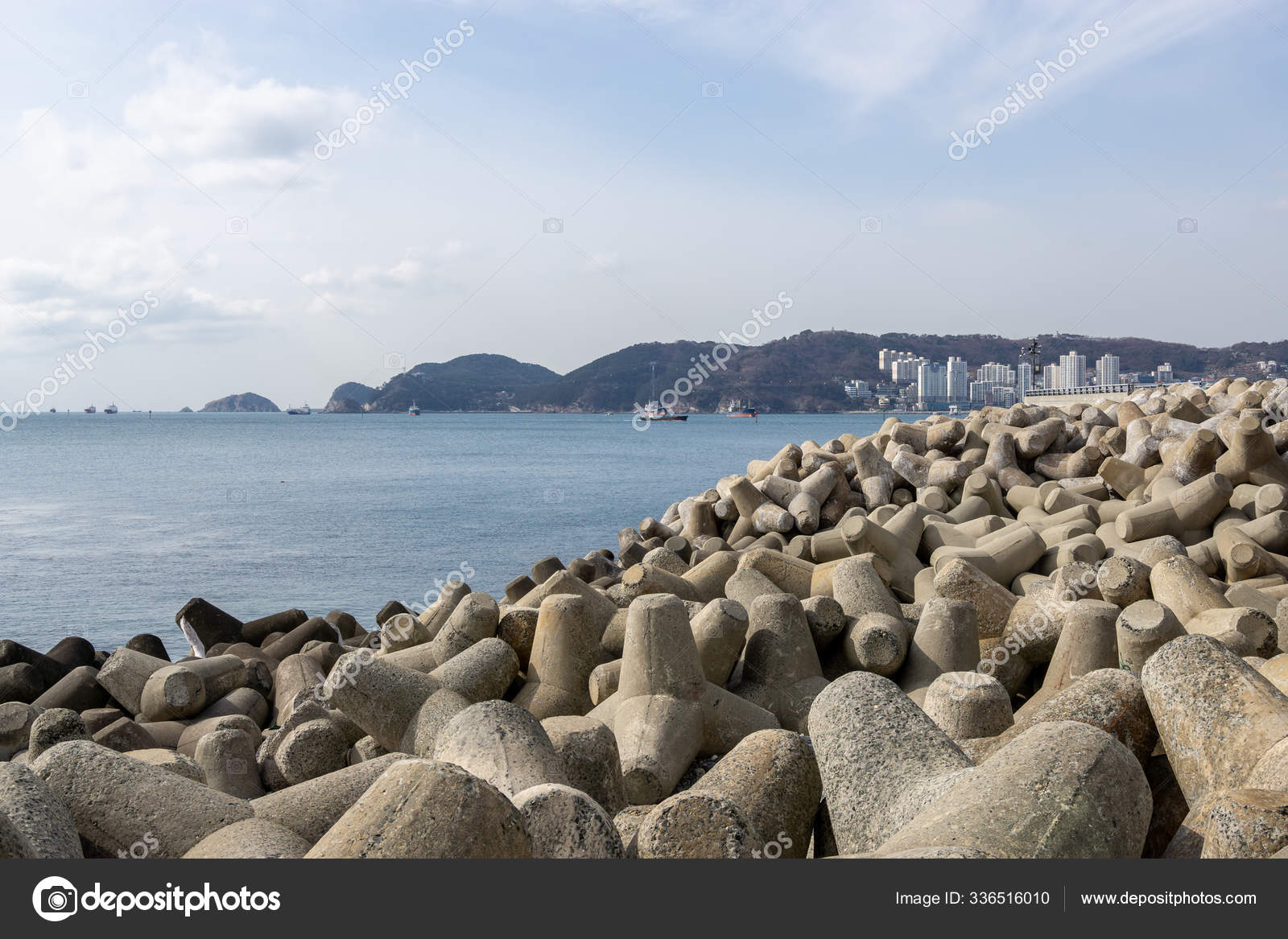 Busan Jeolyeong Coastal Trail View Namhang Daegyo Bridge Busan South ...