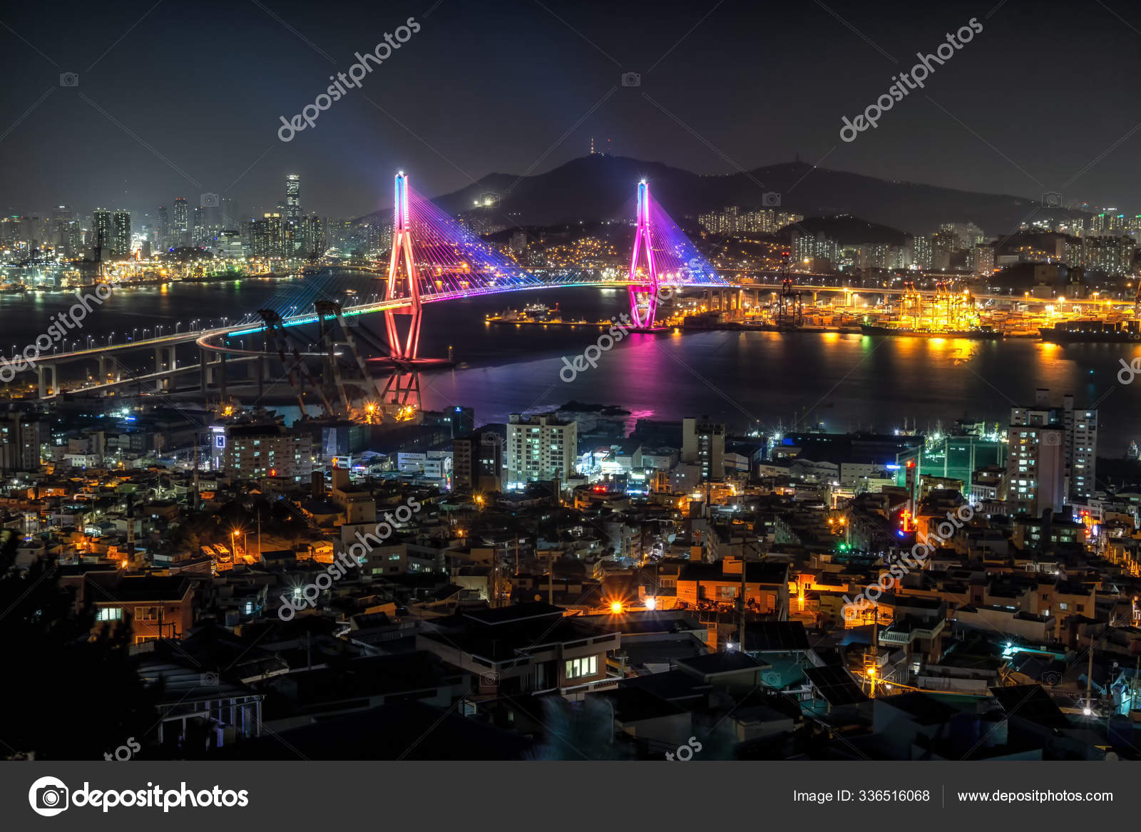 Busan Harbor Bridge One Famous Bridges South Korea Connecting Yeongdo ...