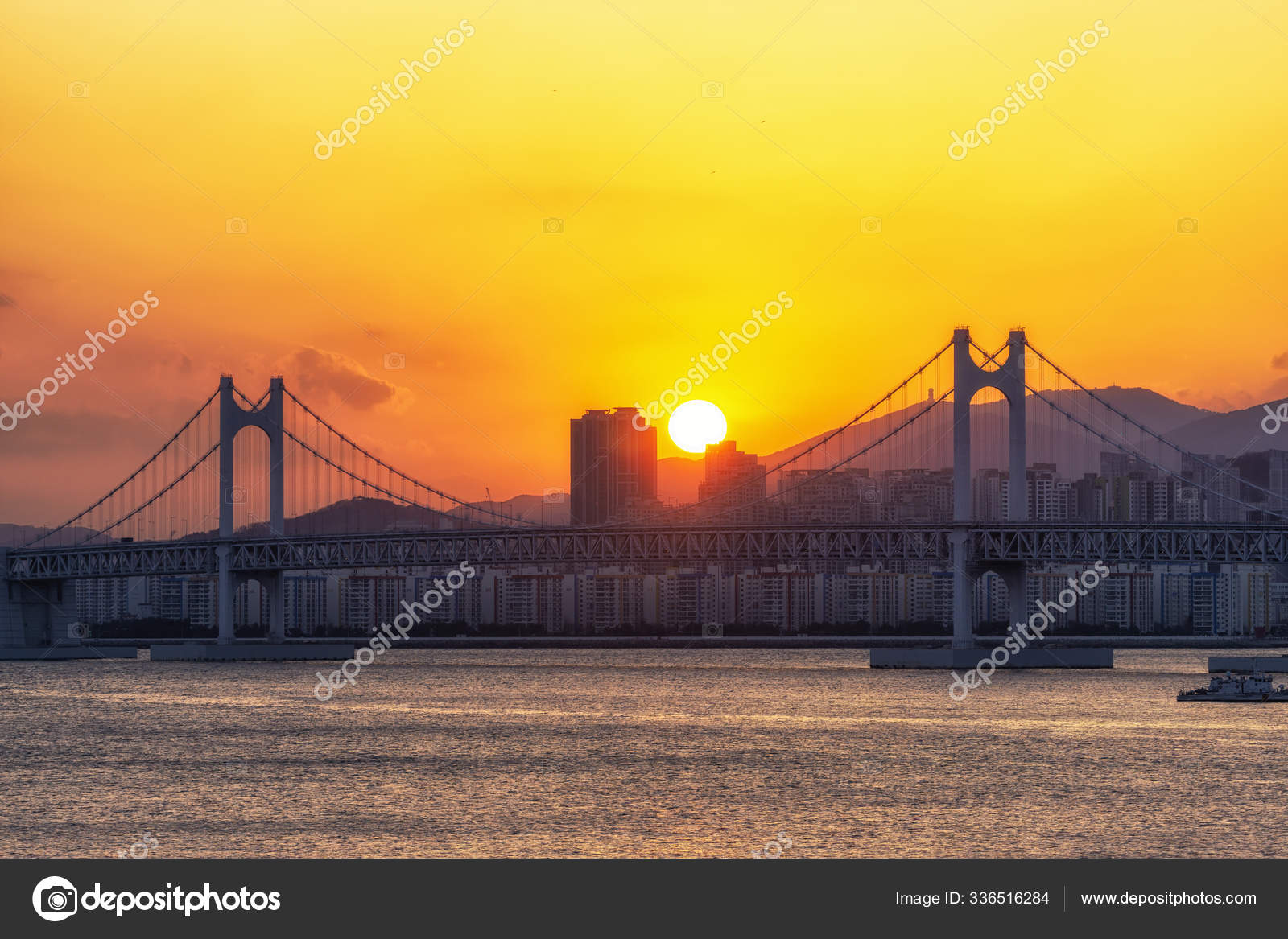 Sunset View Busan Gwangandaegyo Bridge Famous Bridge Busan Stretches ...
