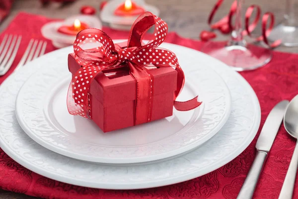 Romantic Valentine Dinner Table Setting with Gift Closeup Stock Photo ...