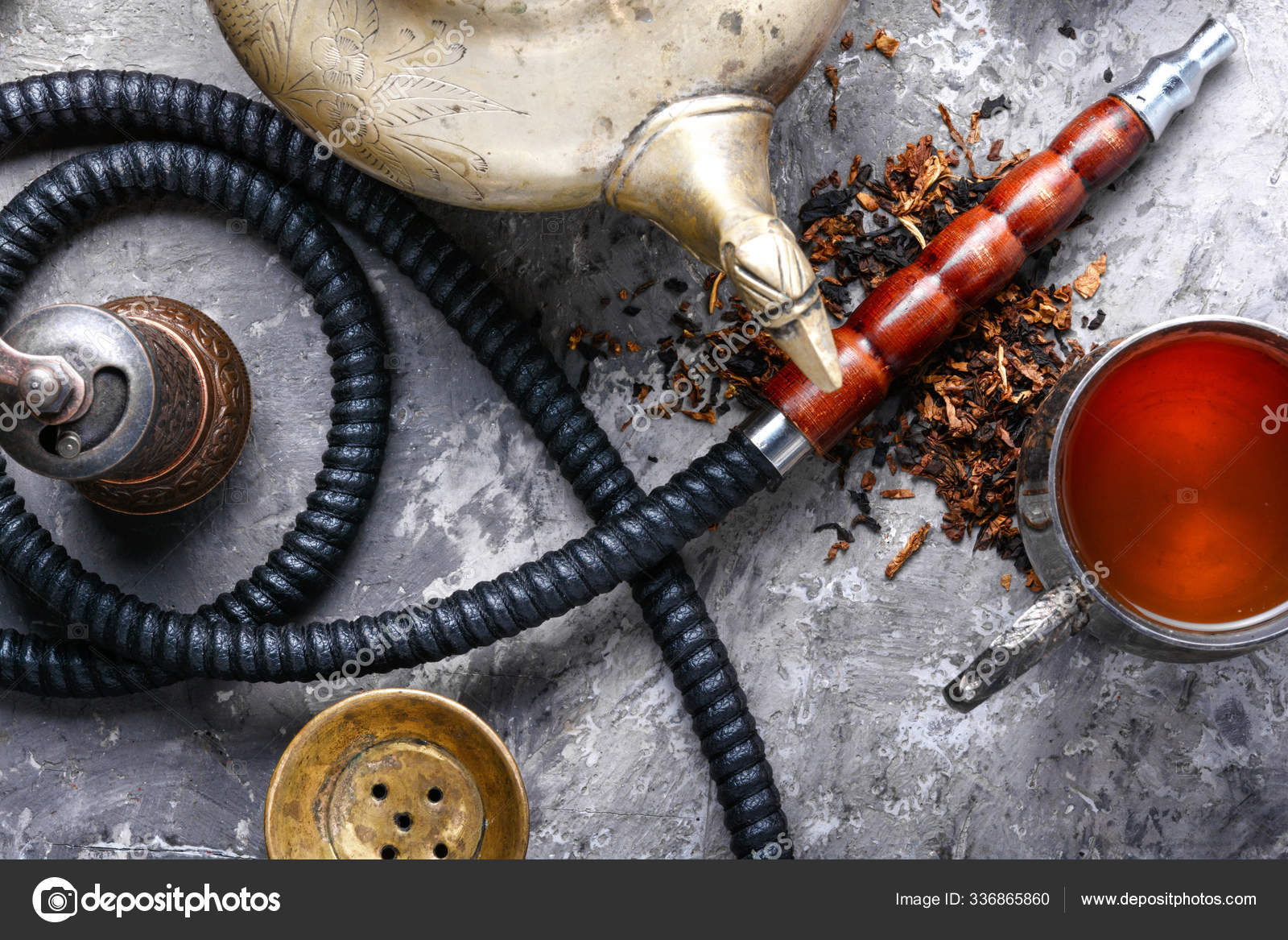 Arabia Hookah Smokers