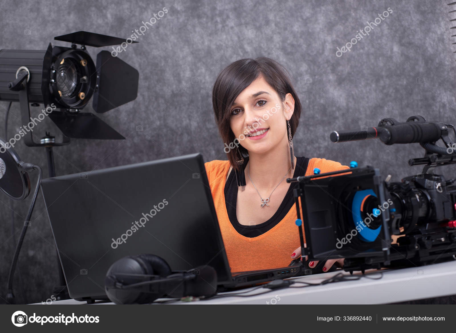 Smiling Young Woman Video Editor Working Studio — Stock Photo ...