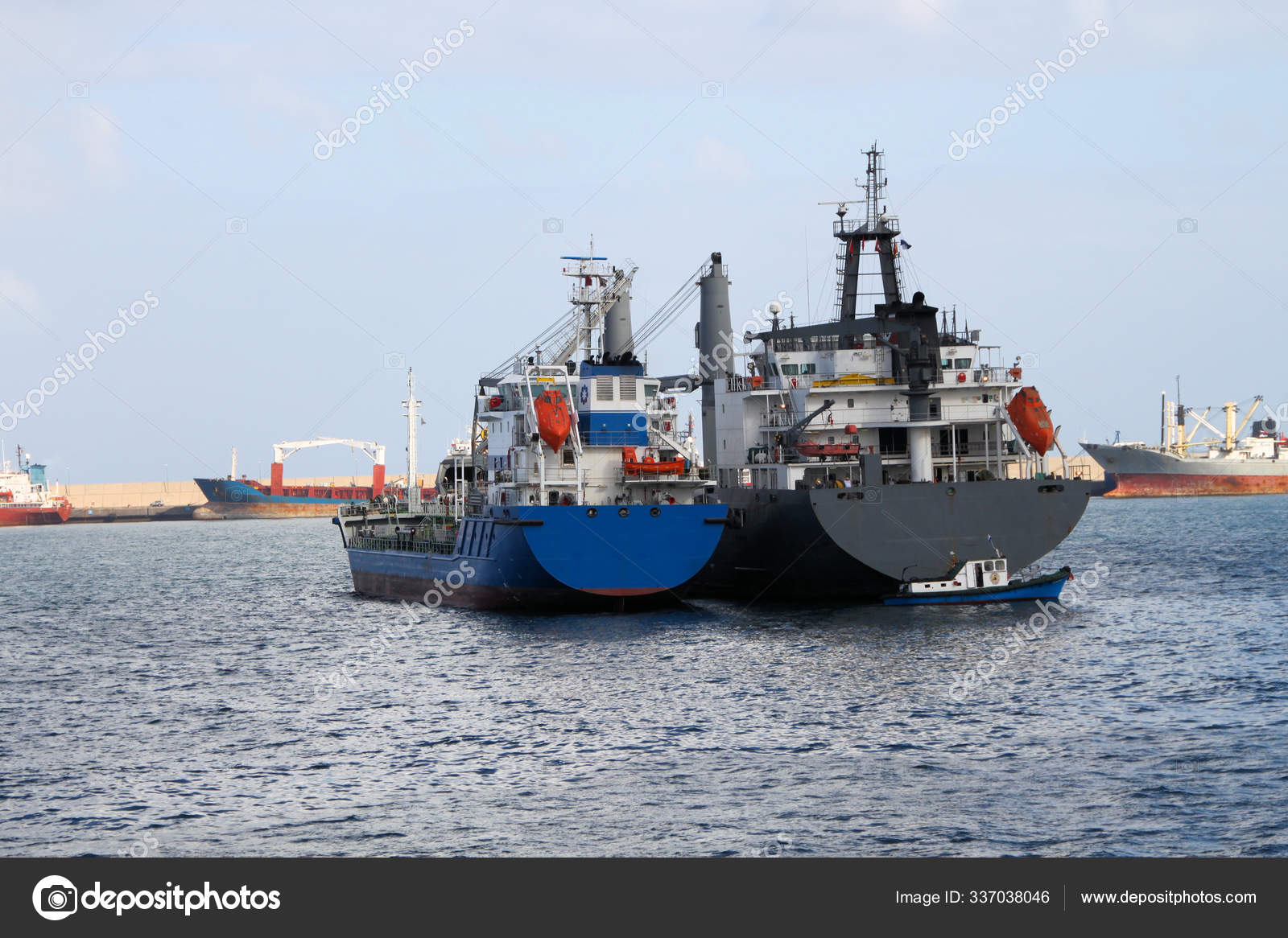 Cargo Ship Water Sailing Boat — Stock Editorial Photo ...