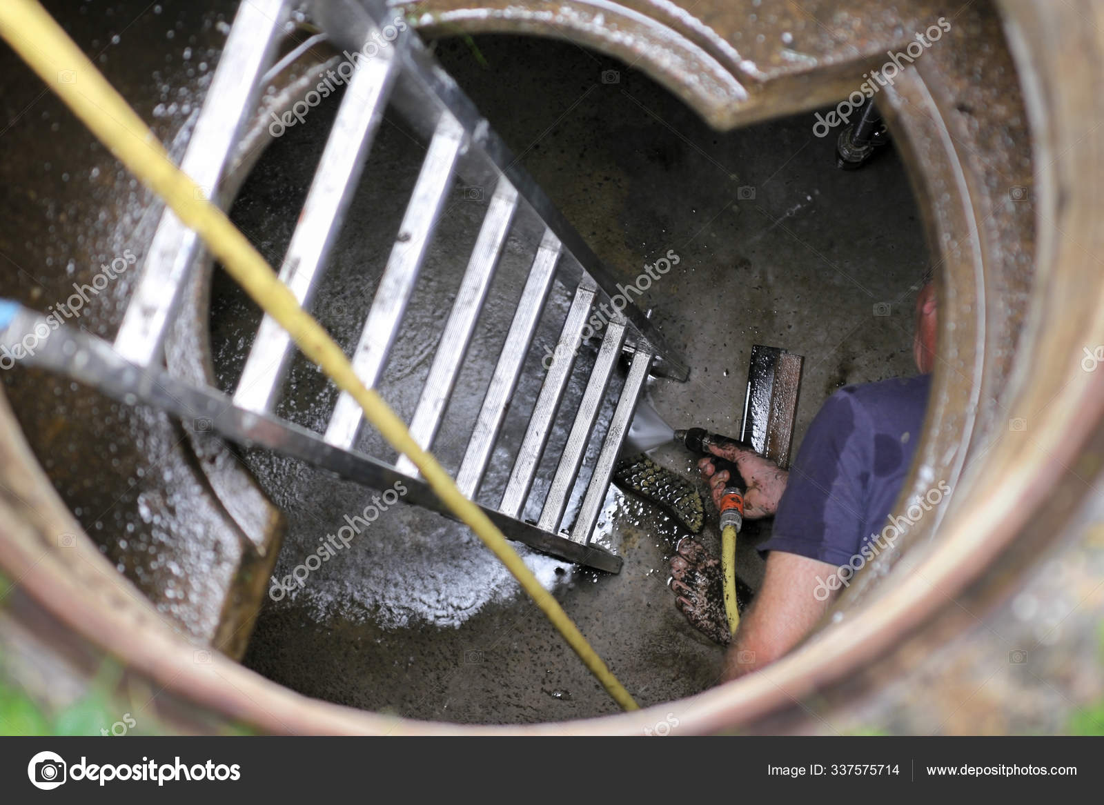 Cistern Cleaning Water Cistern — Stock Photo © PantherMediaSeller ...