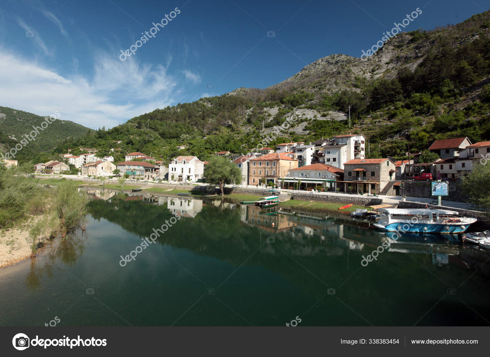 River Town Rijeka Crnojevica West End Skadarsko Jezero Lake Skadar – Stock Editorial Photo ...
