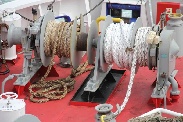 Ship load line fotos de stock, imágenes de Ship load line sin royalties ...