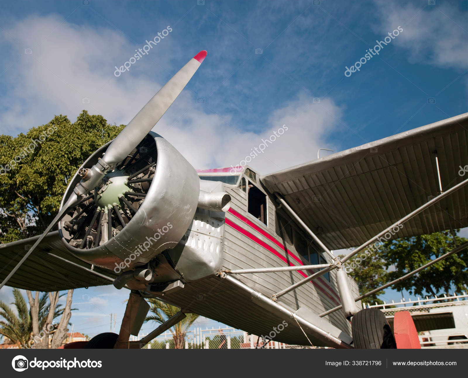 Plane Jimmy Angel First Westerner Discover Angel Falls Now Monument ...