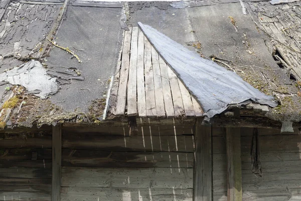 Rotting roof Stock Photos, Royalty Free Rotting roof Images | Depositphotos