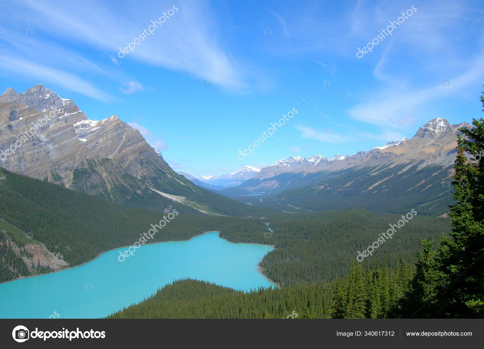 Canadian Rockies Bow Summit Valley River Going Mountains — Stock Photo ...